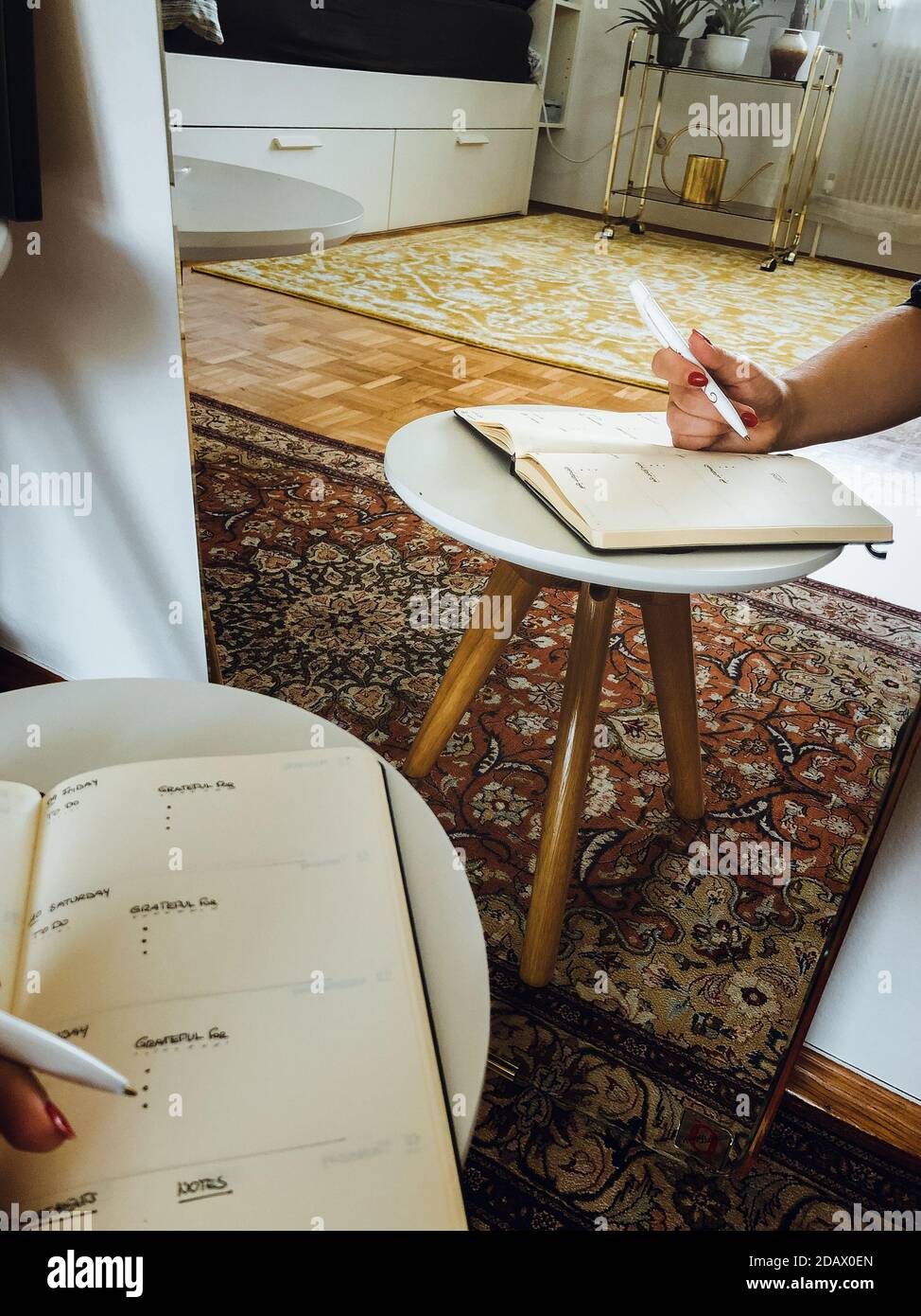 Girl with pencil and journal hi-res stock photography and images - Alamy