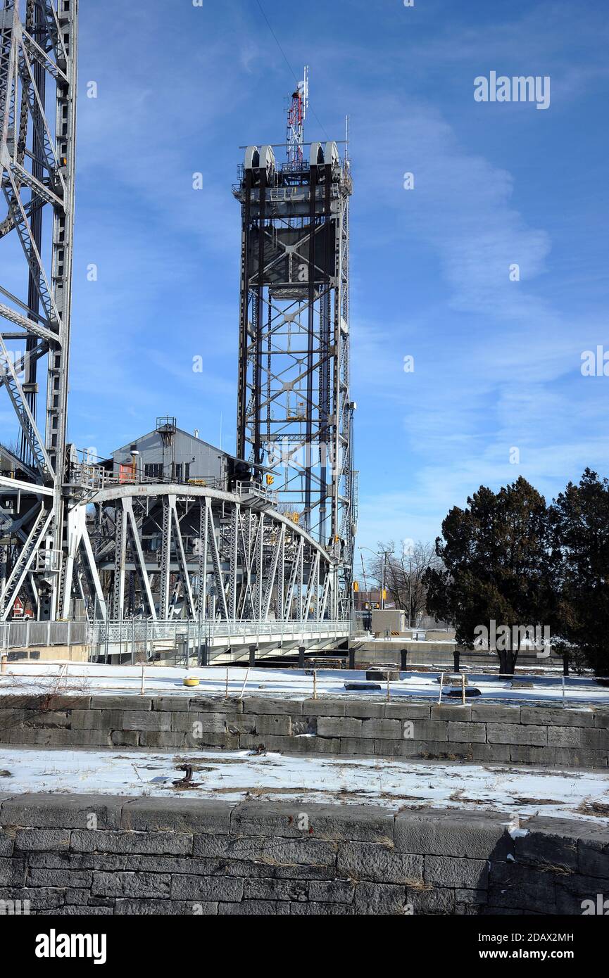 Clarence Street Bridge Stock Photo - Alamy