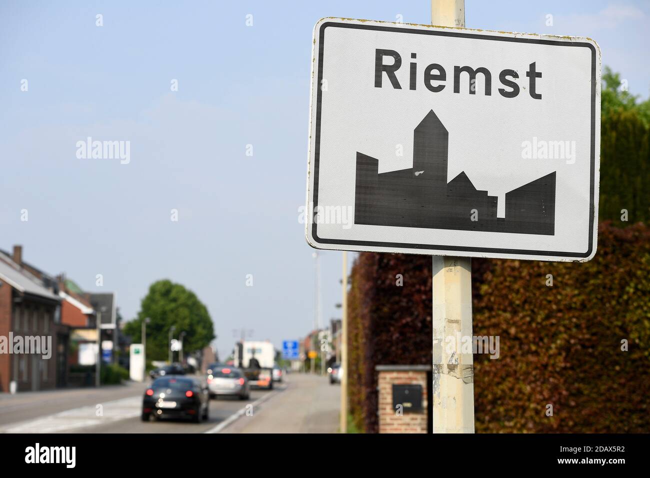 Illustration shows the name of the Riemst municipality on a road sign ...