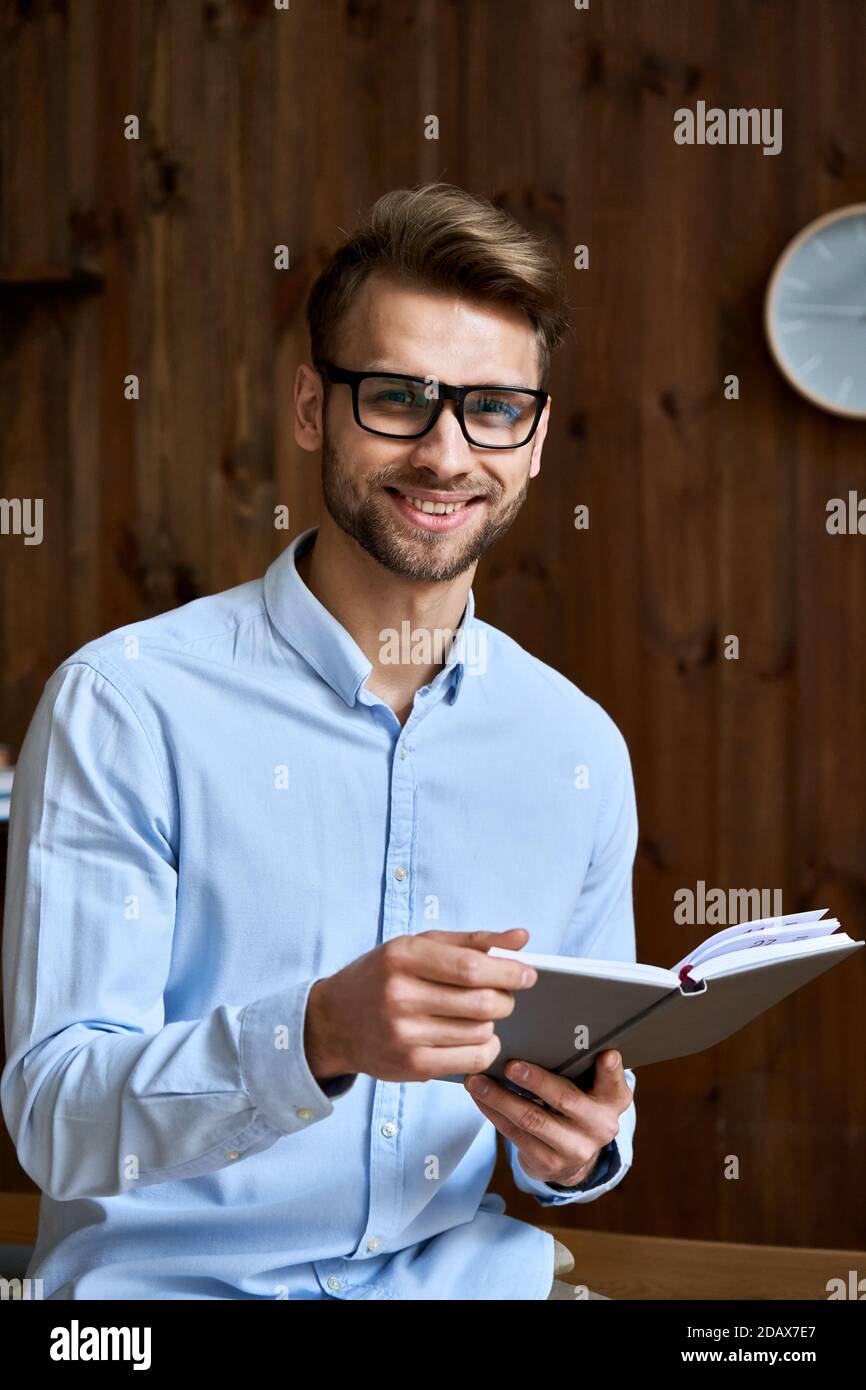Task planner hi-res stock photography and images - Alamy