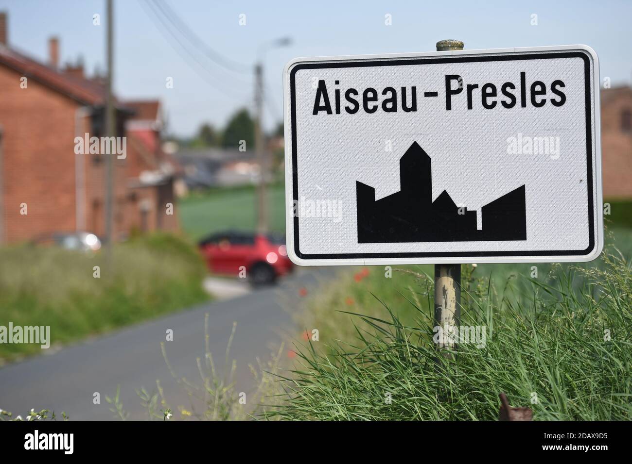Aiseau hi-res stock photography and images - Alamy