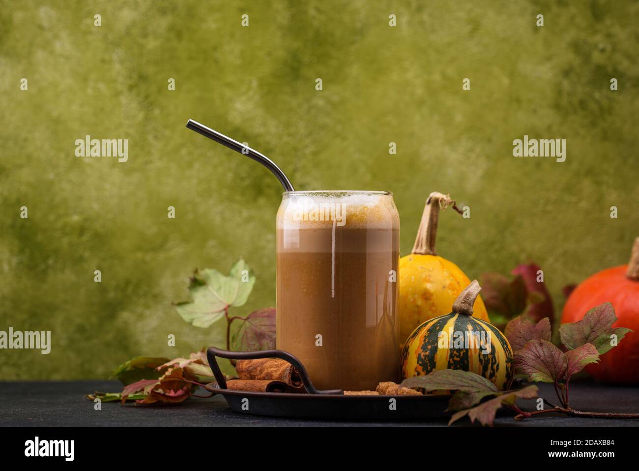 Pumpkin latte, hot autumn drink Stock Photo - Alamy