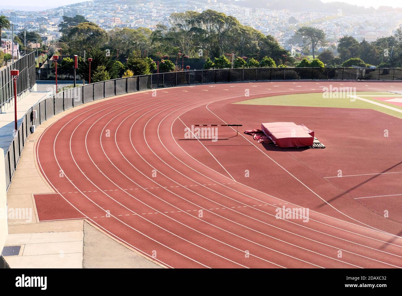 Empty Race Track Curve High Resolution Stock Photography and Images - Alamy