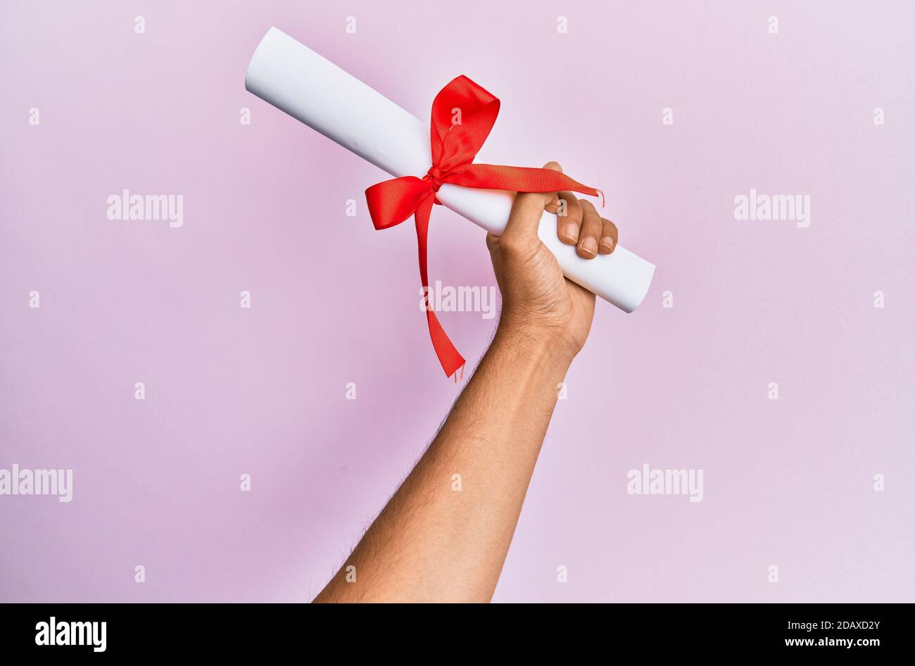 Pink graduated background hi-res stock photography and images - Alamy