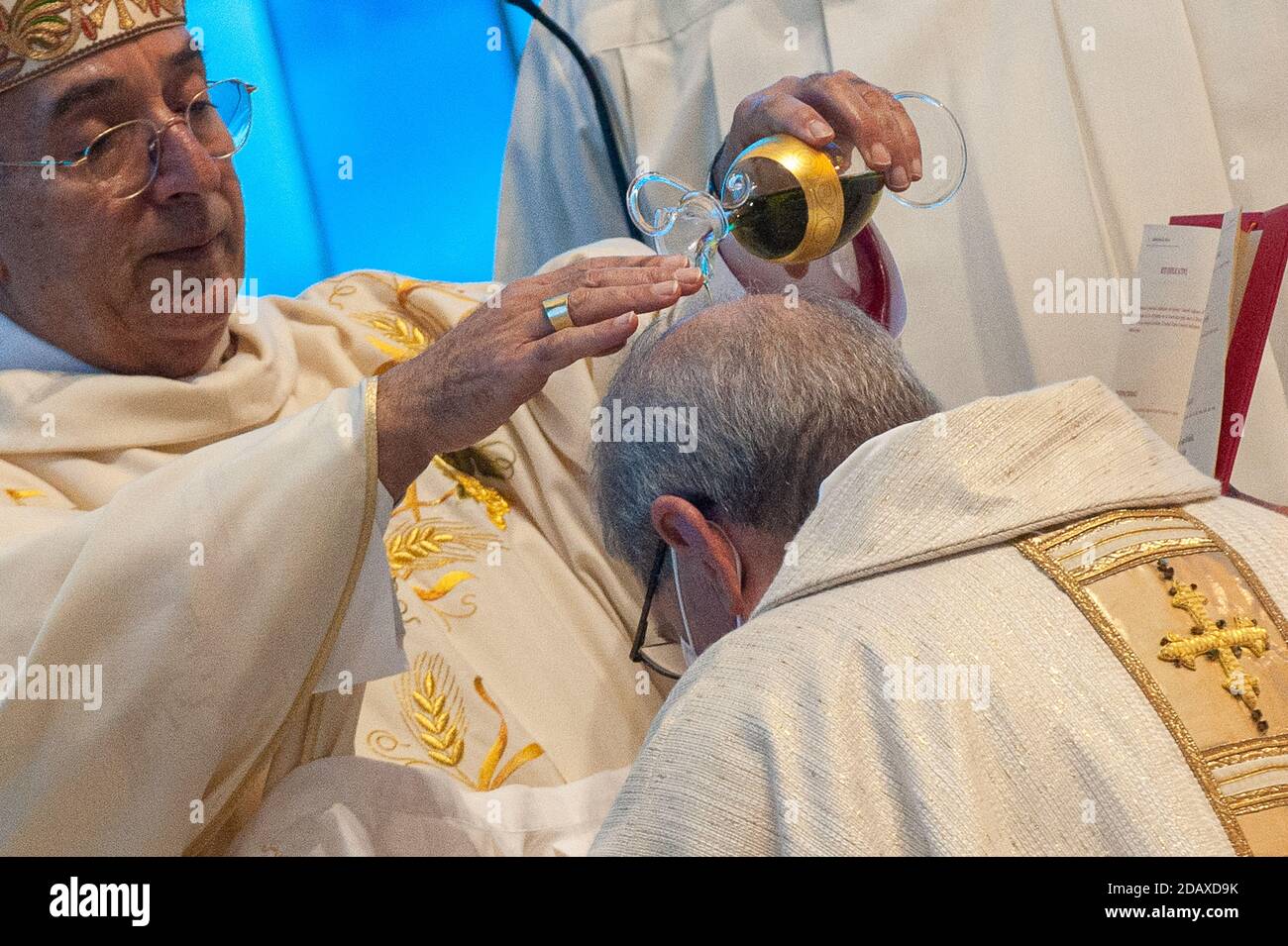 November 15, 2020 : Card. Angelo De Donatis anoints with the oil of ...