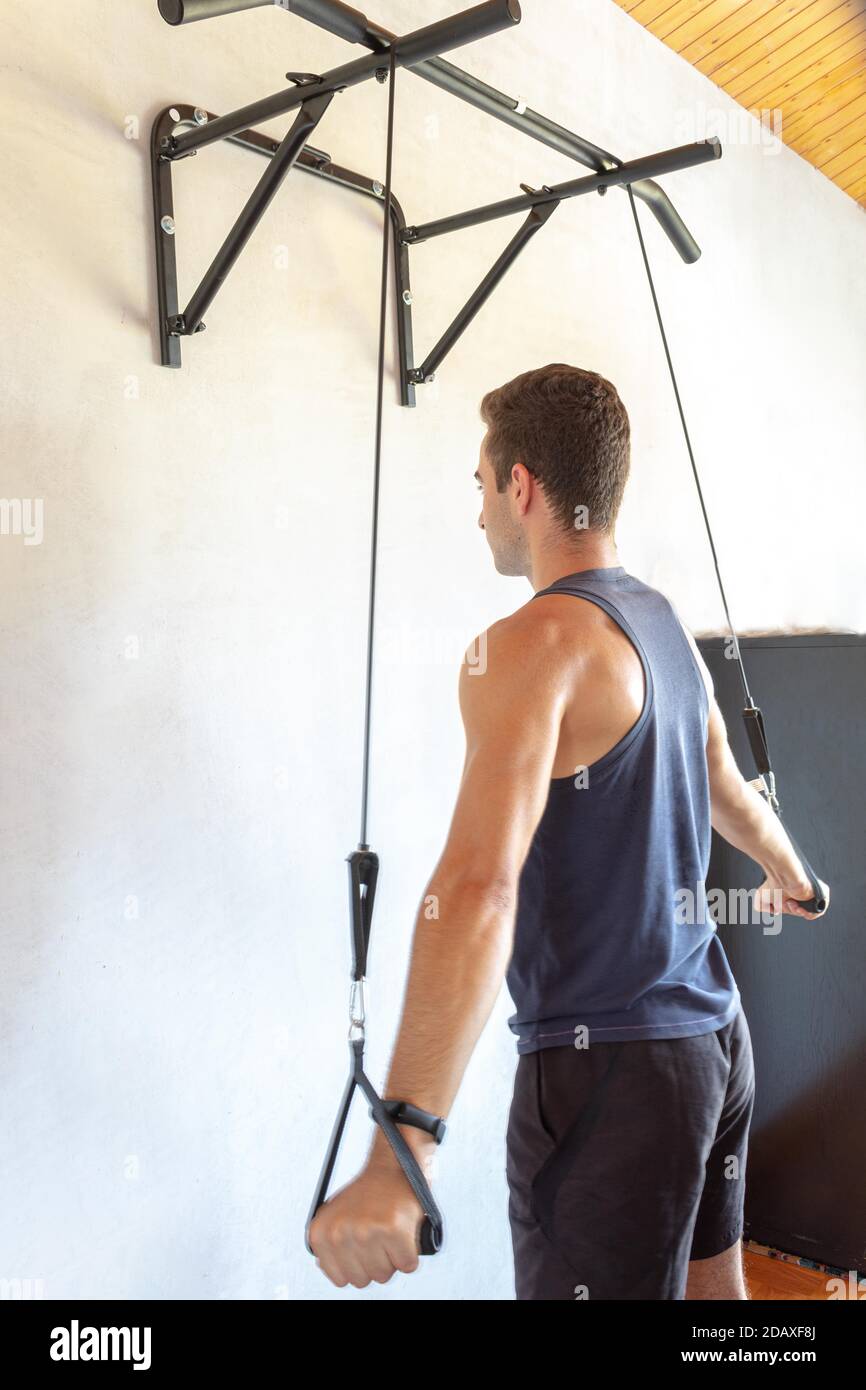 Fixed bar hi-res stock photography and images - Alamy