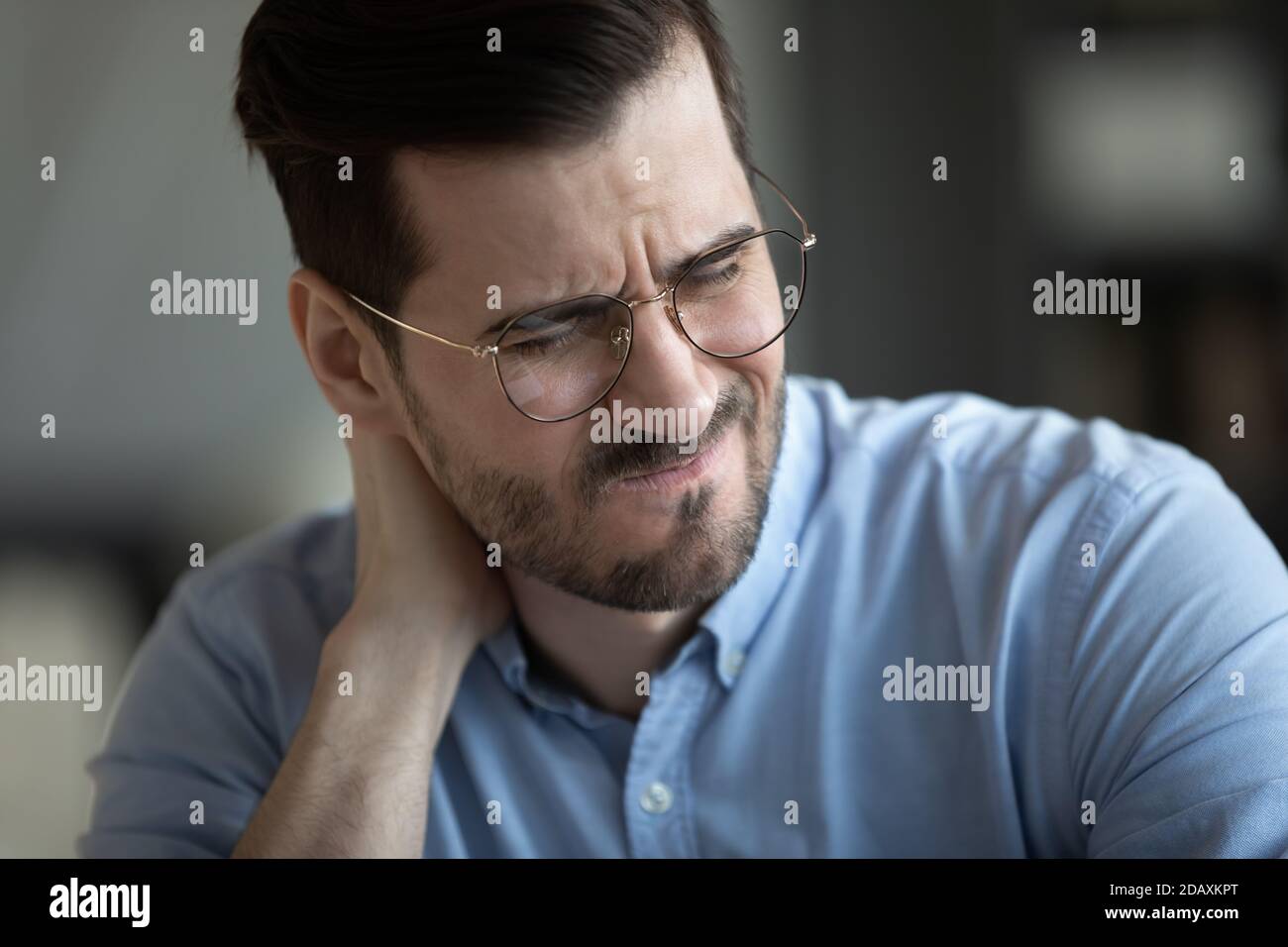 Pinched face hi-res stock photography and images - Alamy