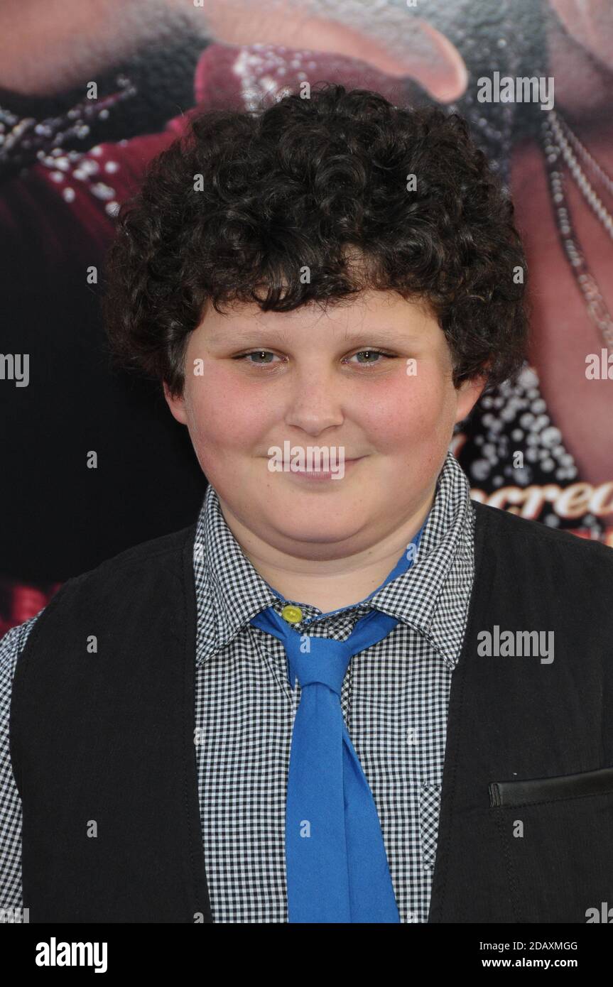 Joshua Erenberg at Premiere of The Incredible Burt Wonderstone held at ...