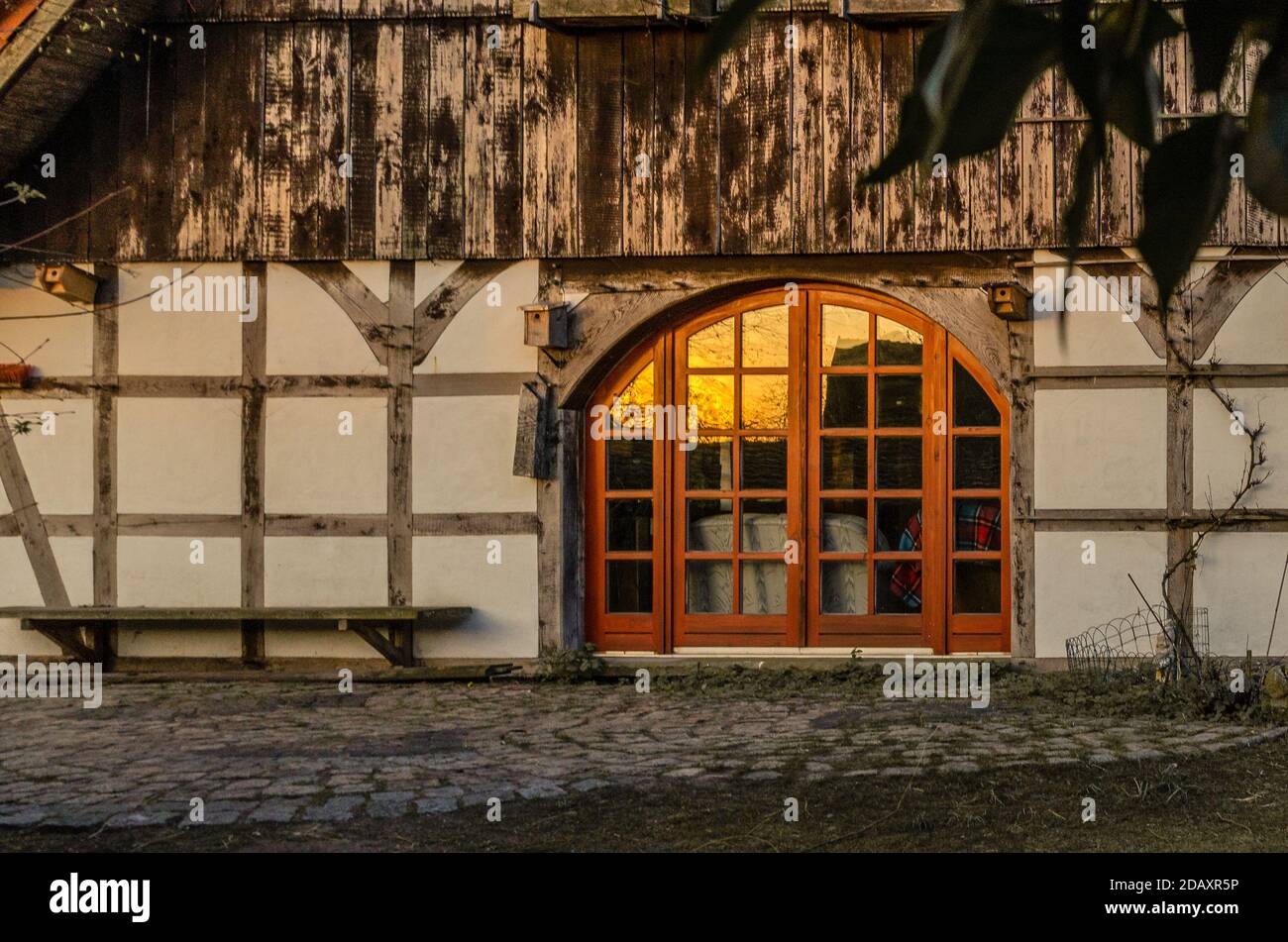 Truss architecture hi-res stock photography and images - Alamy