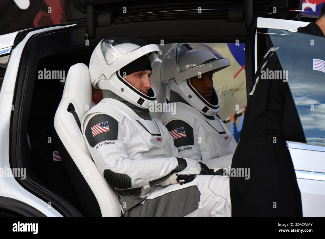 Tesla launched in space hi-res stock photography and images - Alamy