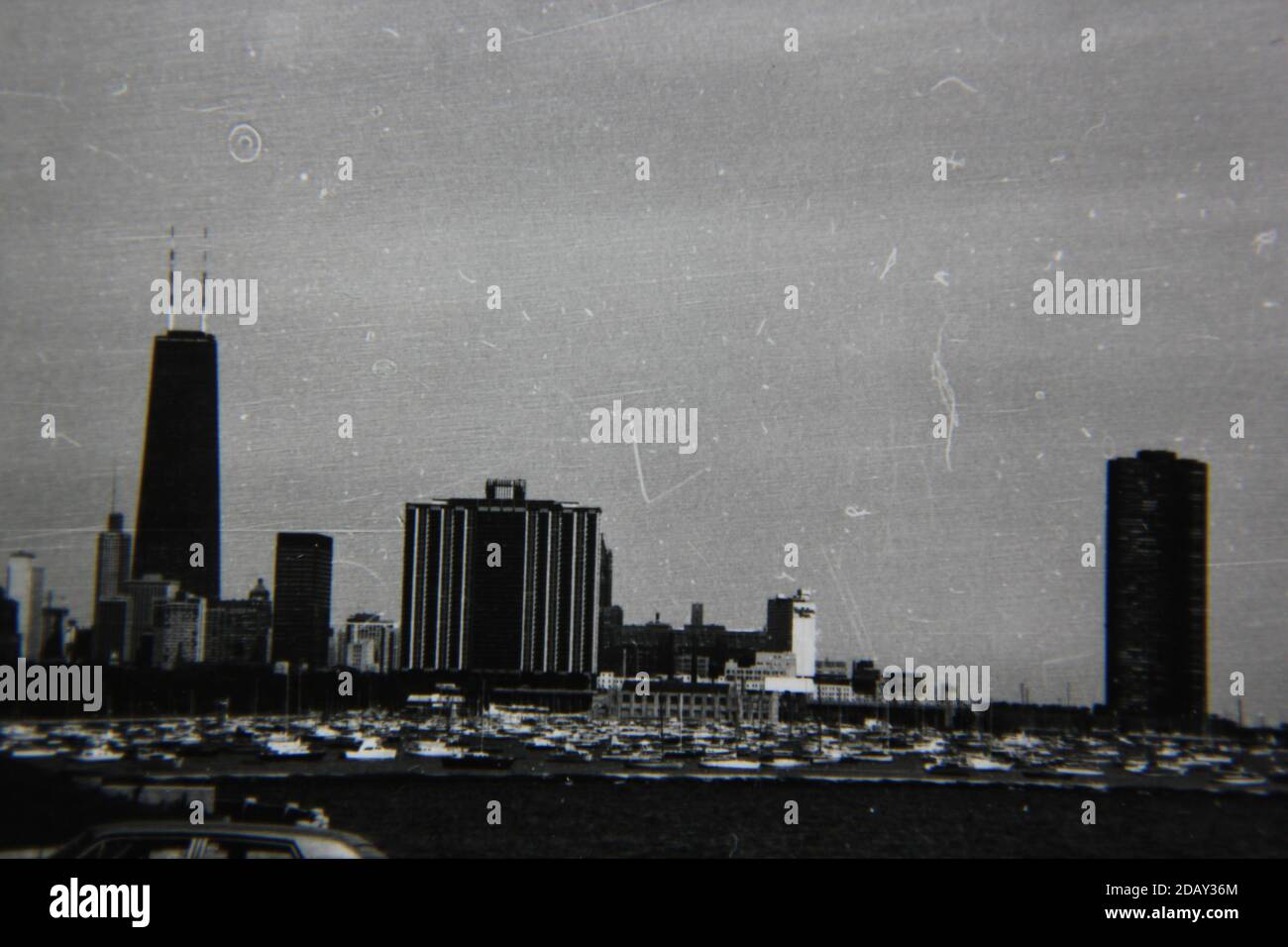 Chicago skyline 1970s hi-res stock photography and images - Alamy