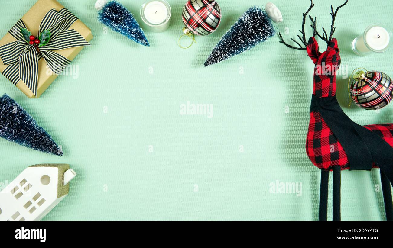 Modern Christmas Ts With Buffalo Plaid Reindeer And Decorations