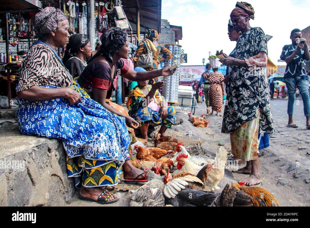 Congo drc market hi-res stock photography and images - Alamy