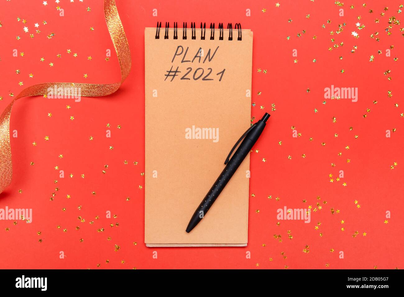Empty list on 2021 hi-res stock photography and images - Alamy
