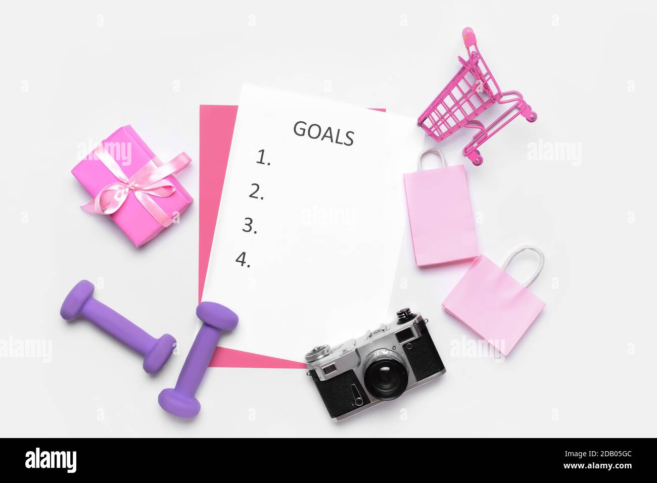 Empty to do list on white background Stock Photo - Alamy