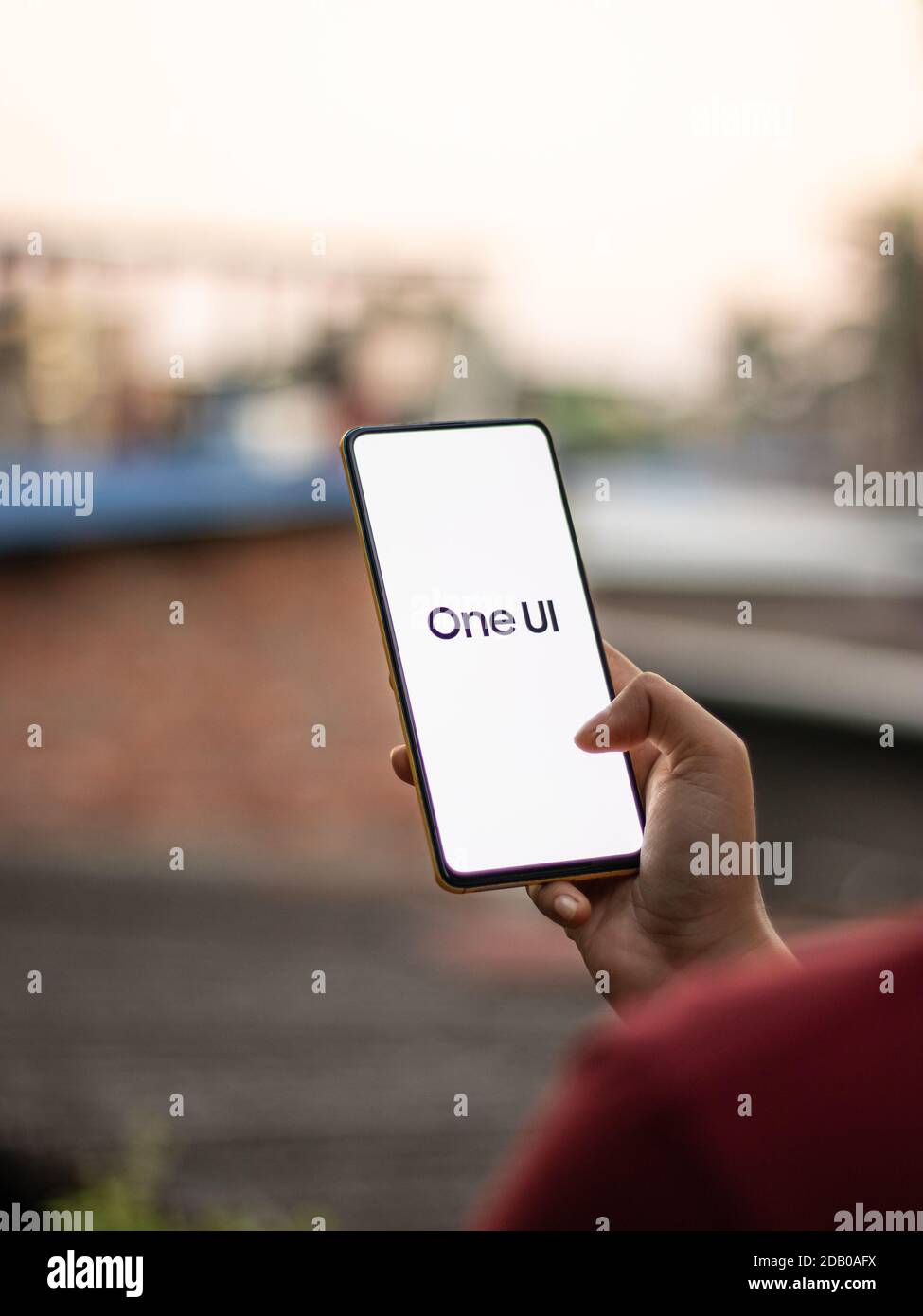 Assam, india - November 15, 2020 : One UI logo on phone screen stock ...