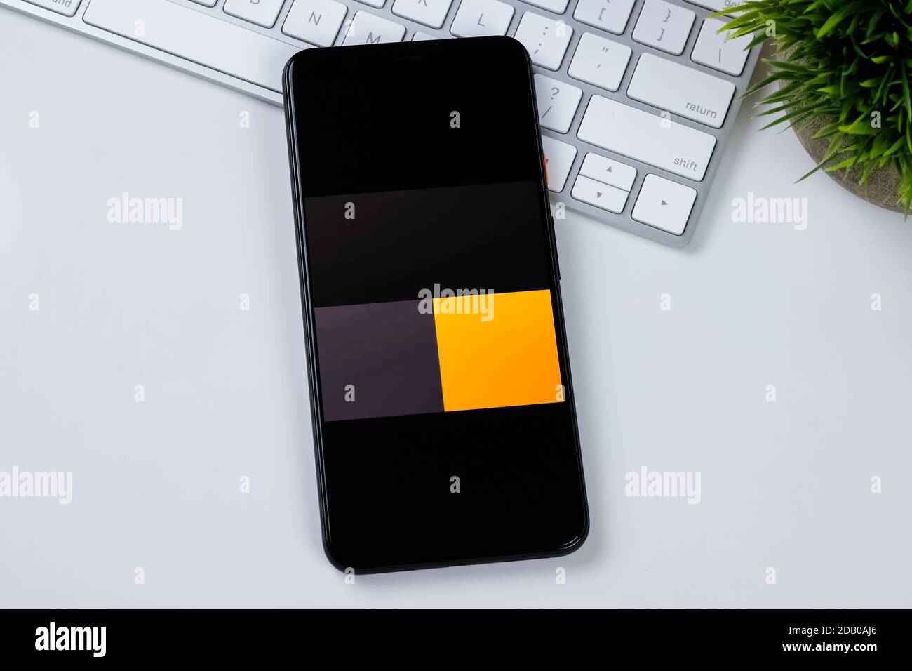Yango Pro (Taximeter) app logo on a smartphone screen Stock Photo - Alamy