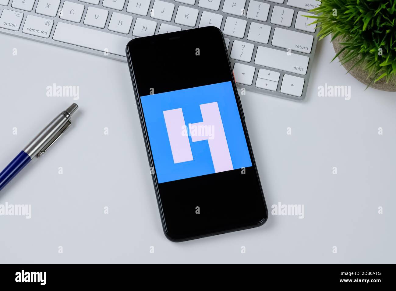 Novaya gazeta hi-res stock photography and images - Alamy