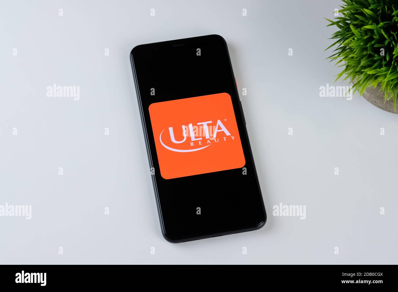 Ulta beauty logo hi-res stock photography and images - Alamy
