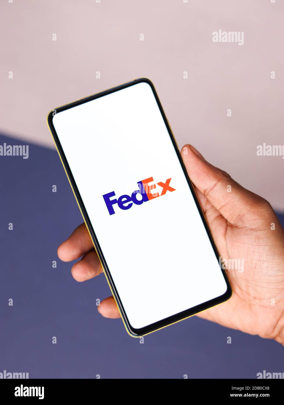 Fedex app logo hi-res stock photography and images - Alamy