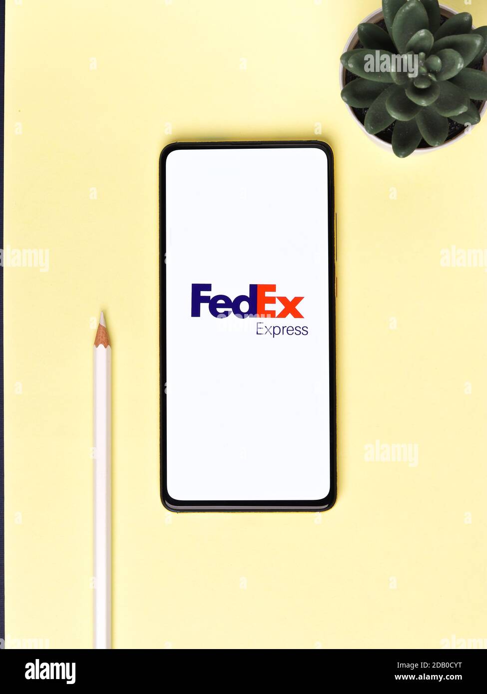 Fedex app logo hi-res stock photography and images - Alamy