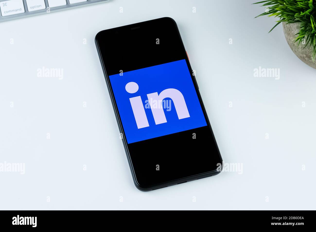 LinkedIn app logo on a smartphone screen Stock Photo - Alamy