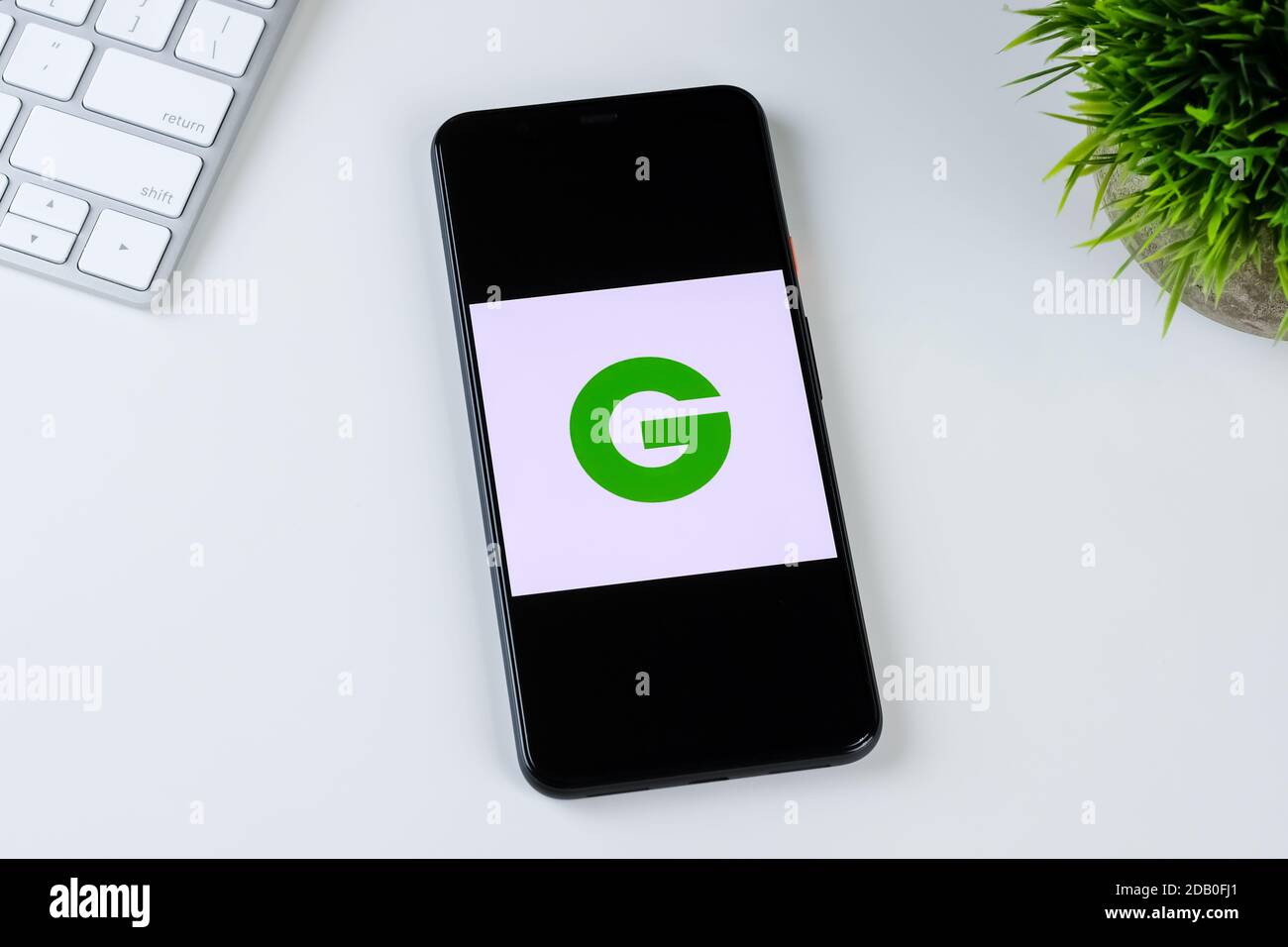 Groupon application hi-res stock photography and images - Alamy