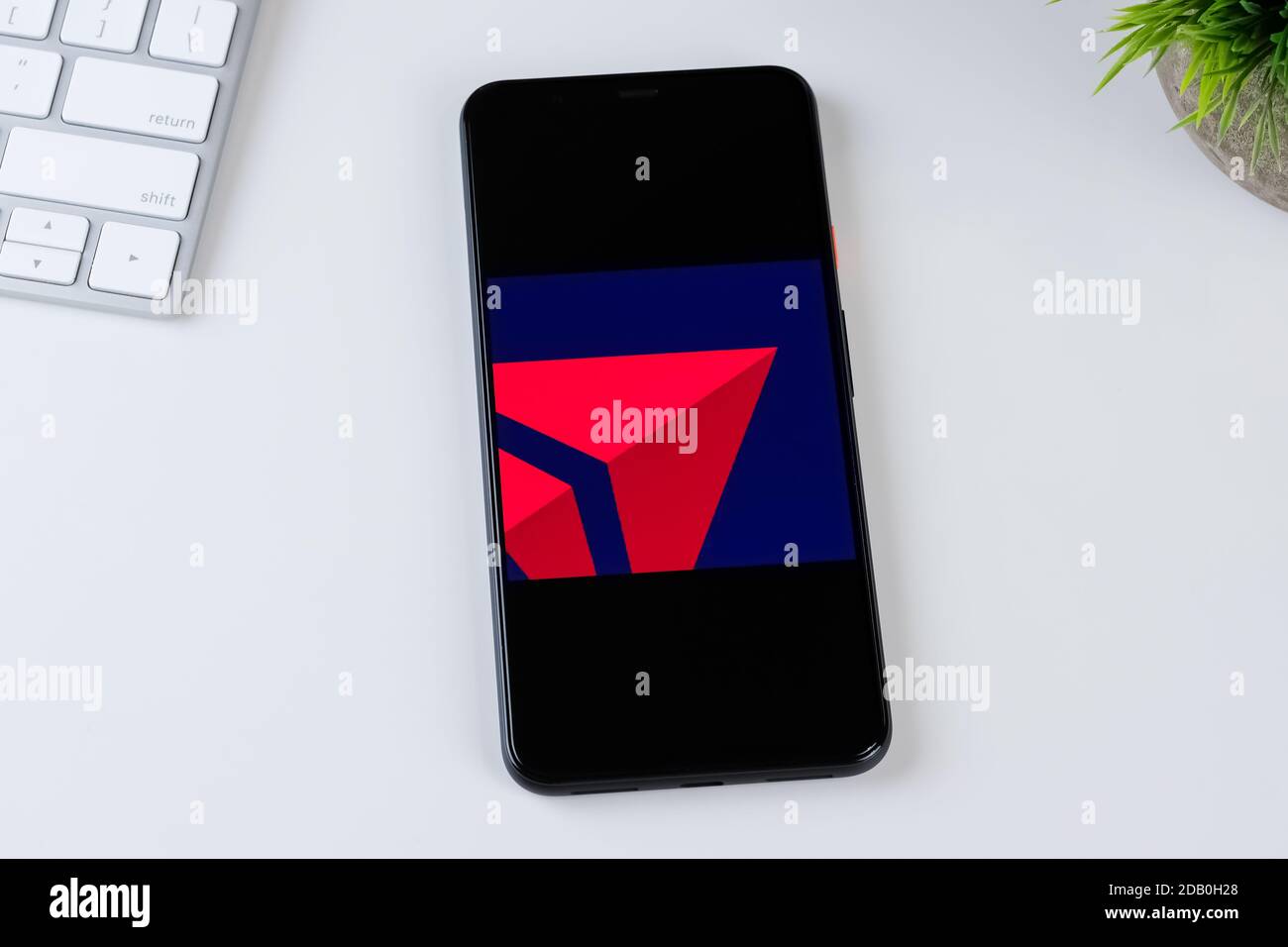Fly delta app logo hi-res stock photography and images - Alamy