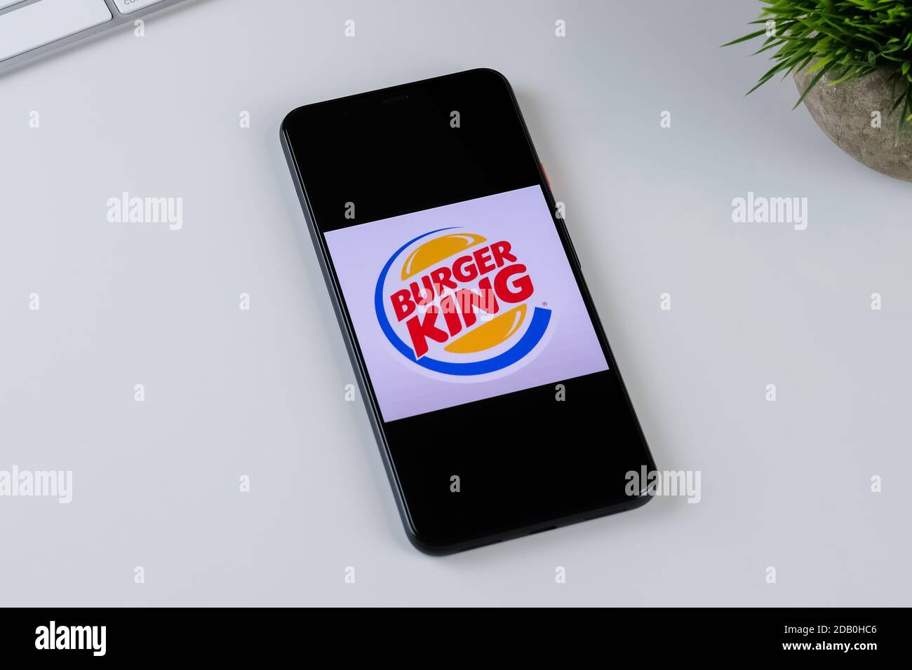 Burger King app logo on a smartphone screen Stock Photo - Alamy