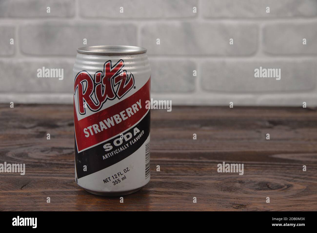 A vintage aluminium can of Ritz soft drink against the brick wal Stock ...