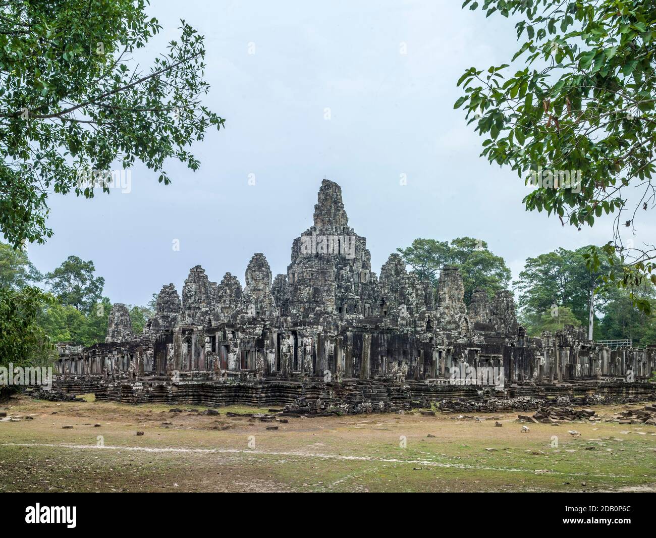 Bayon khmer temple hi-res stock photography and images - Alamy