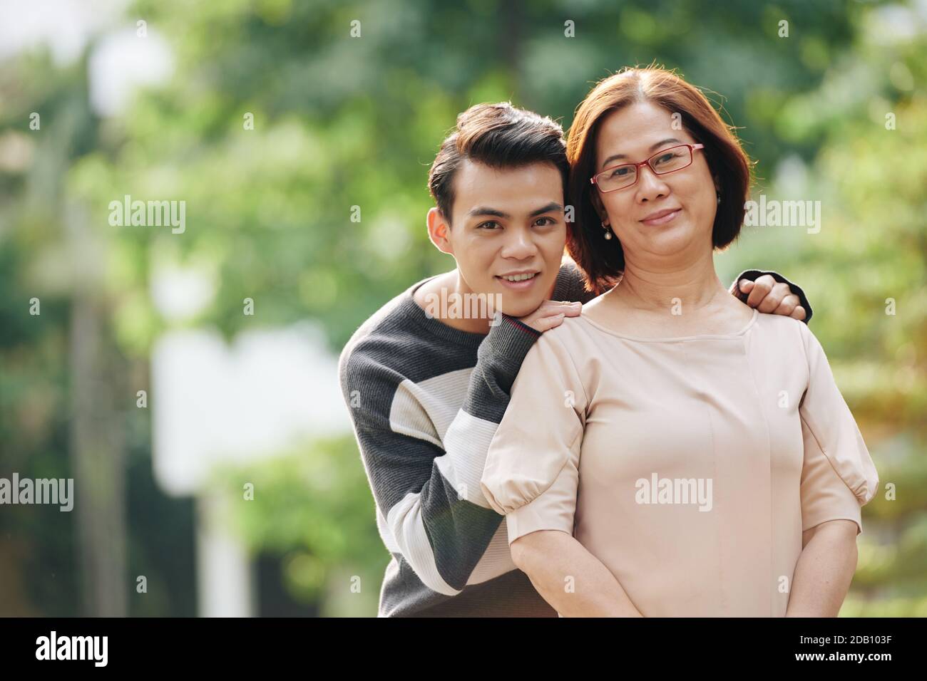 Happy mother and son Stock Photo - Alamy