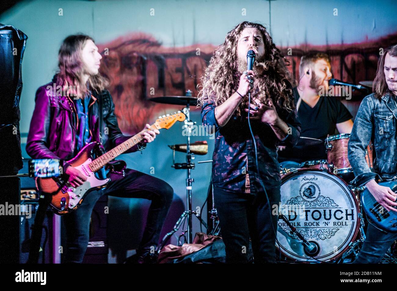 Bad touch hi-res stock photography and images - Alamy