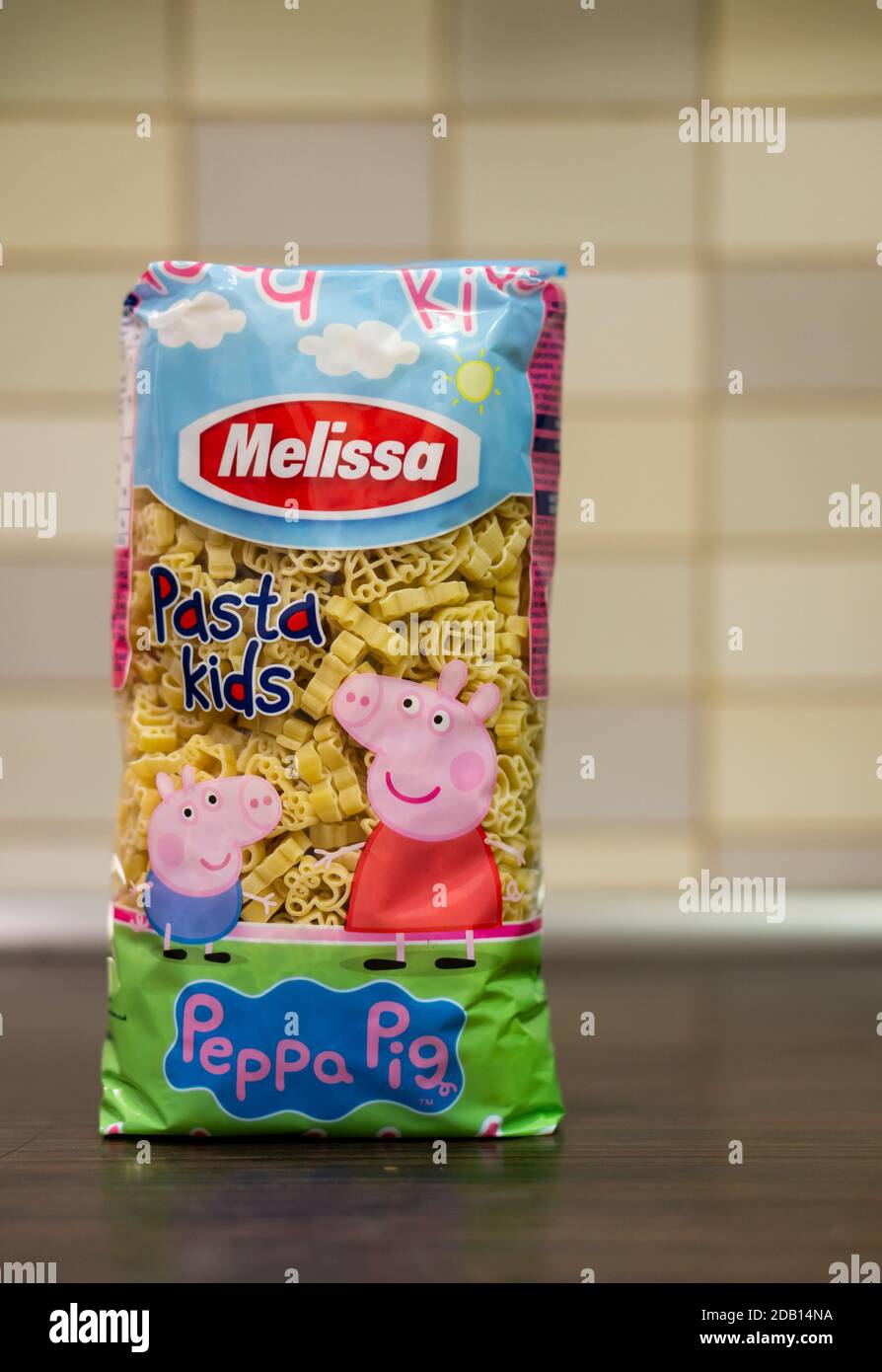 Peppa pig for kids hi-res stock photography and images - Alamy