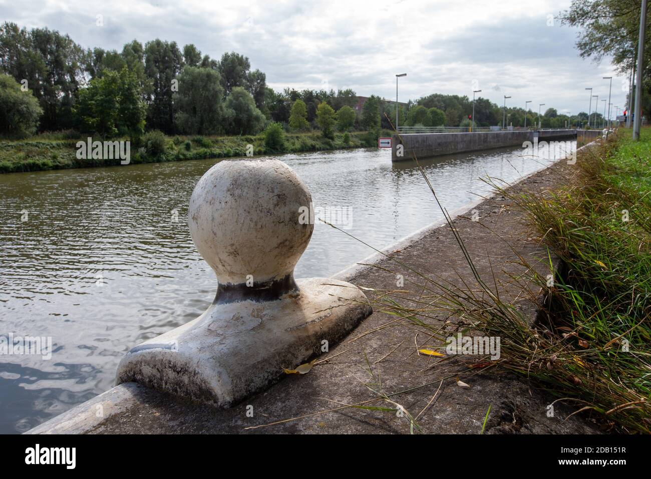Illustration picture shows the lock complex on the Leie (Lys) river in ...