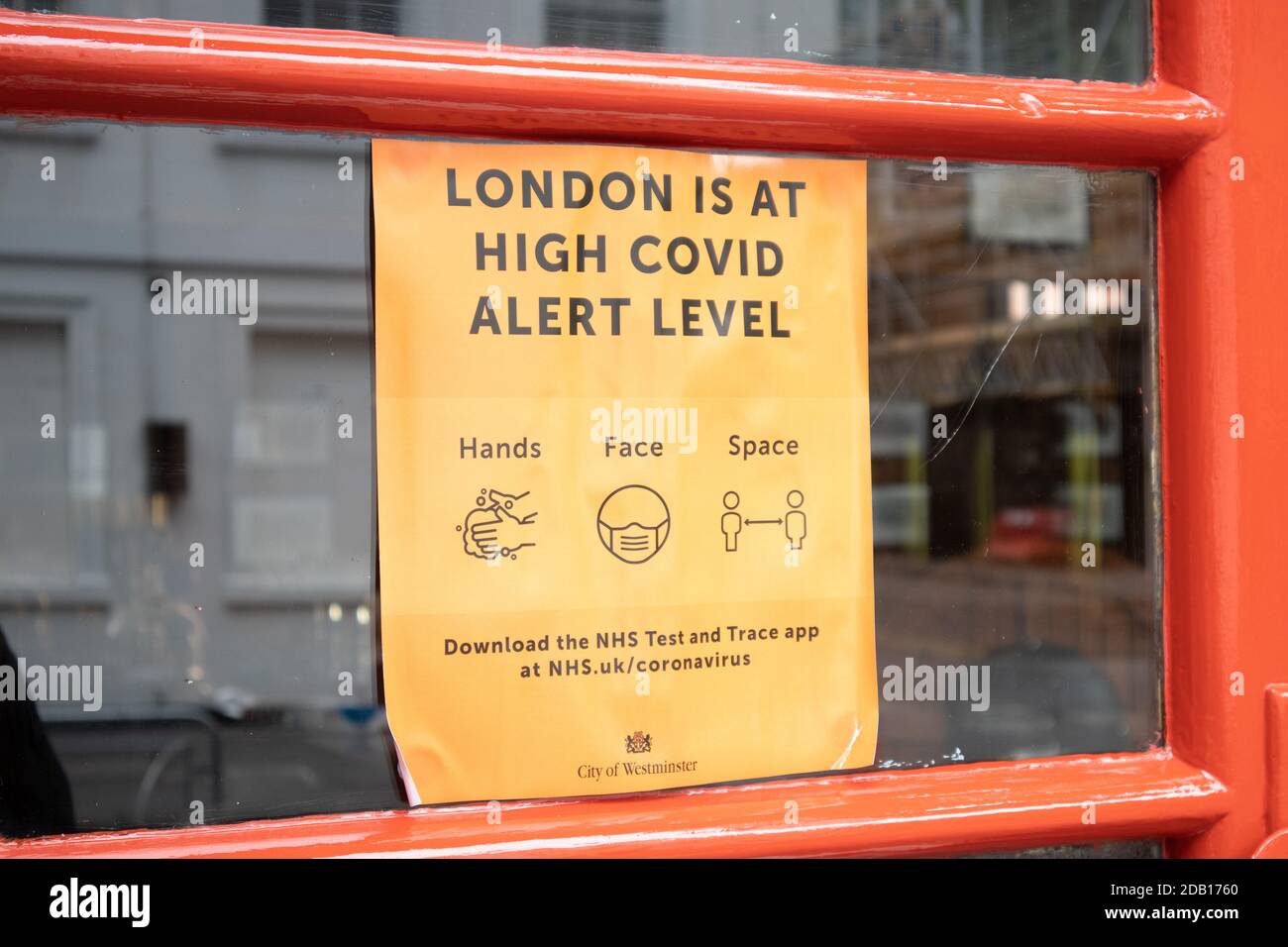 Alert signage hi-res stock photography and images - Alamy