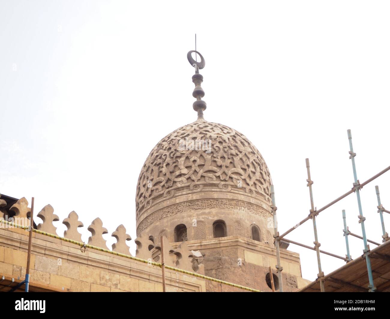 Al azhar mosque cairo dome hi-res stock photography and images - Alamy