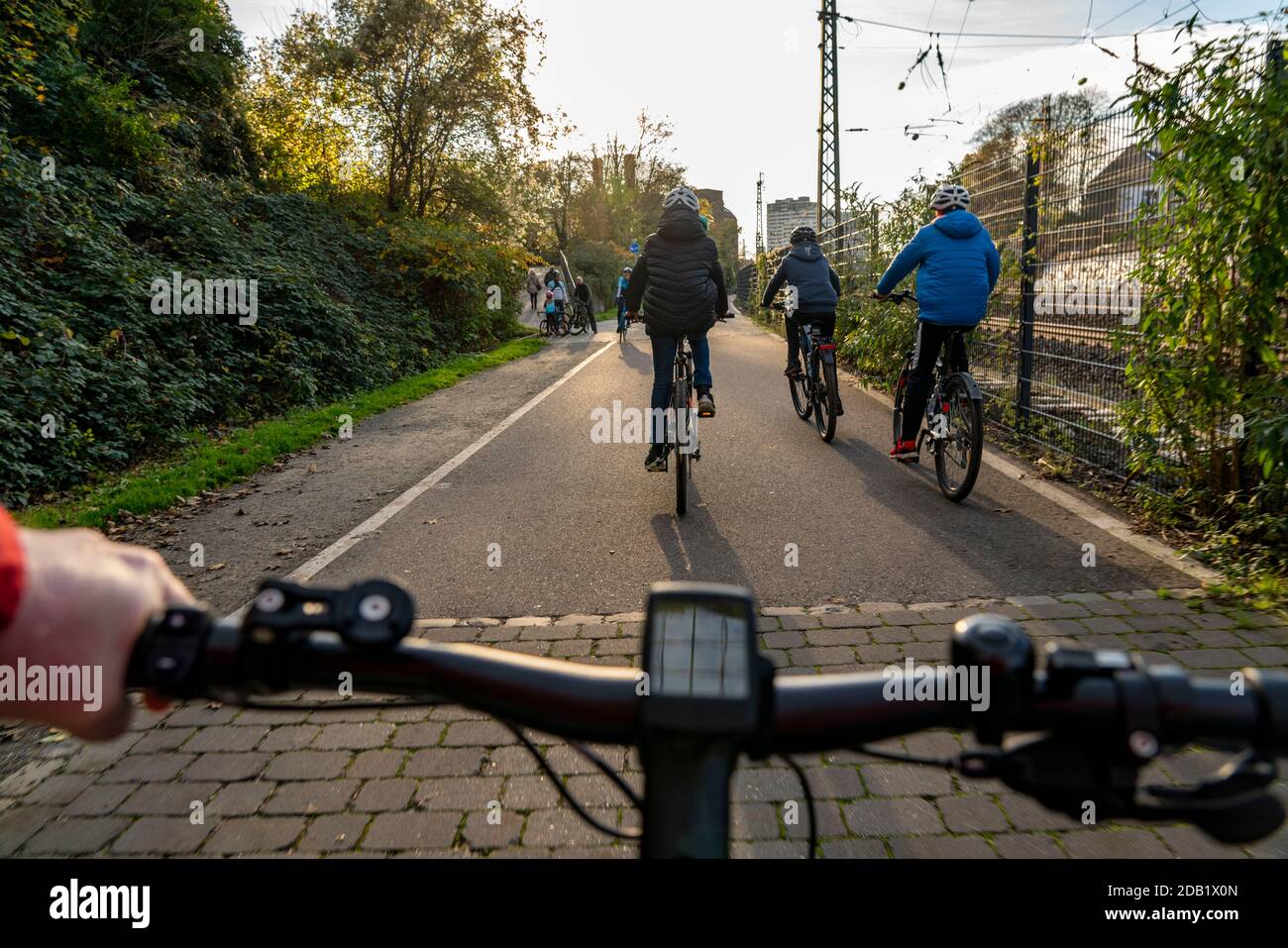 Journey on the cycle highway, Radschnellweg Ruhr, RS1, direction ...