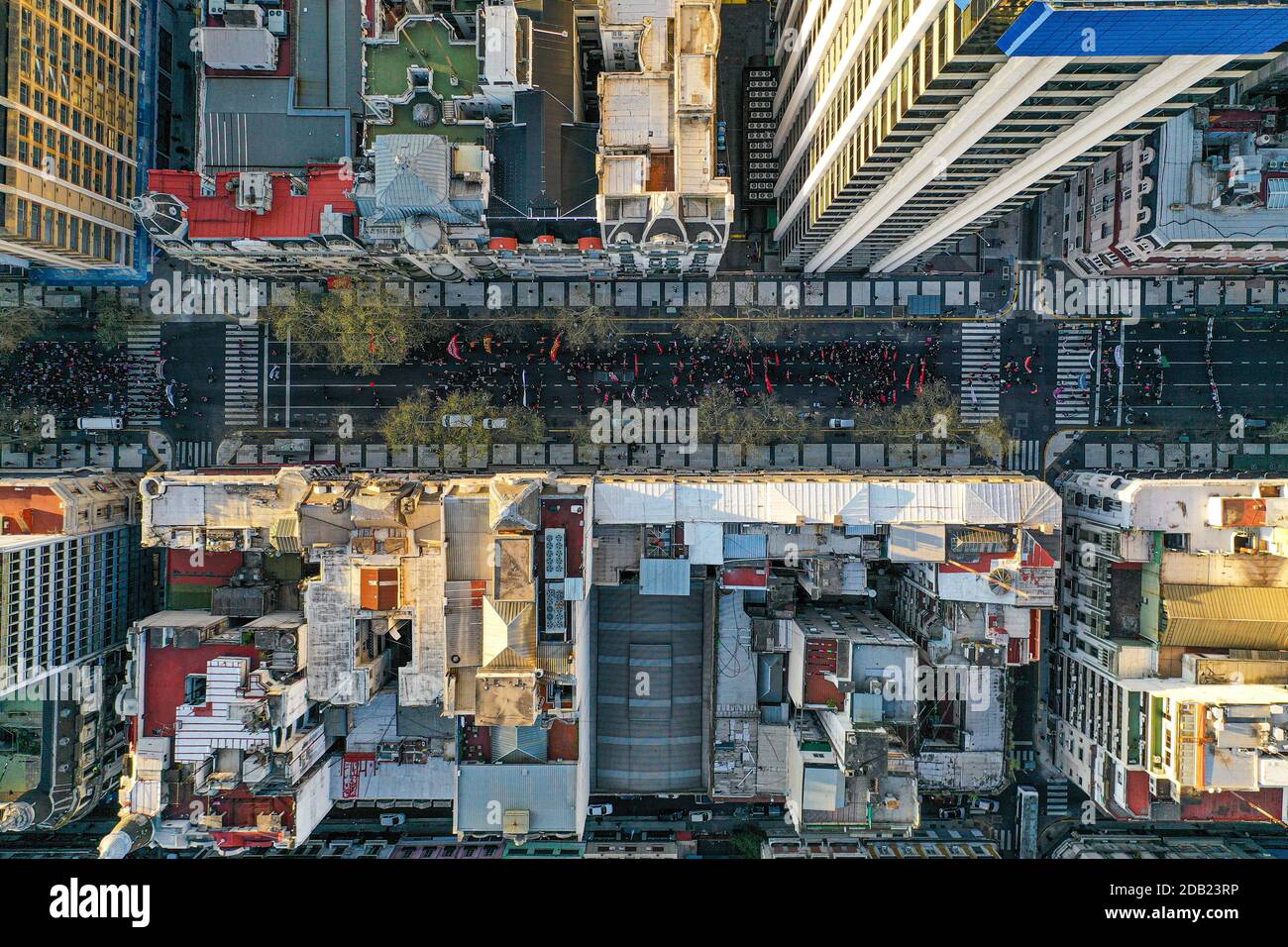 Overhead shot of protest and city hi-res stock photography and images ...