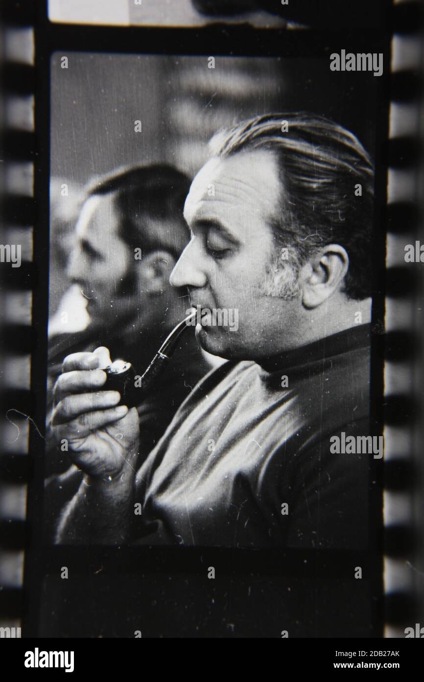 1970s man smoking a pipe hi-res stock photography and images - Alamy