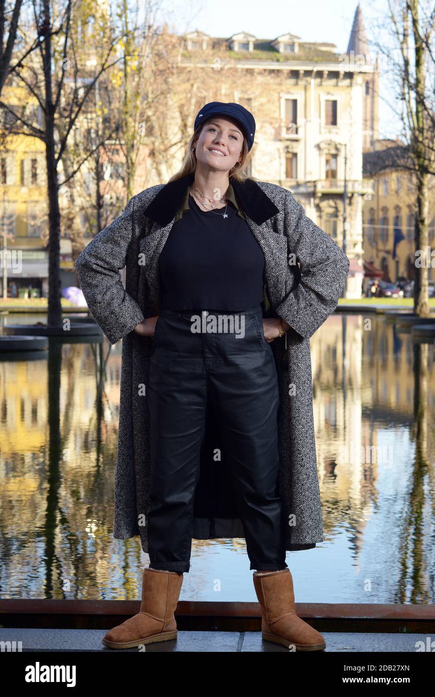 Italian showgirl hi-res stock photography and images - Alamy