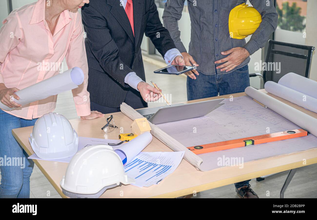 Professional engineering hi-res stock photography and images - Alamy