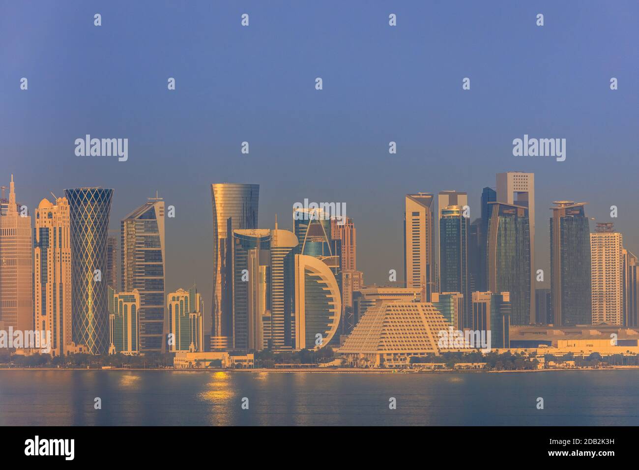 sunrise in Doha, Ad-Dawhah, Qatar. Middle East Stock Photo - Alamy