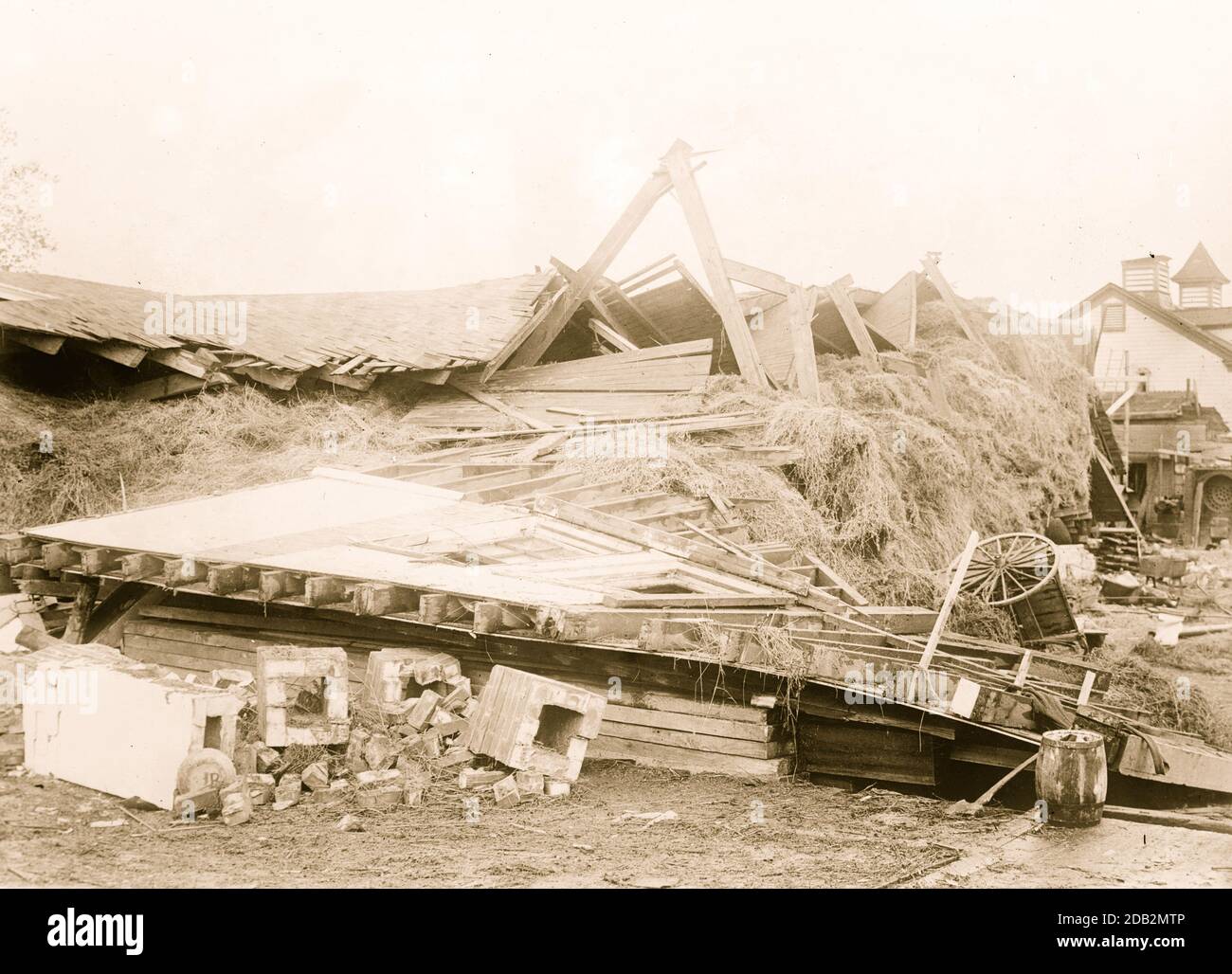 Unroofed hi-res stock photography and images - Alamy