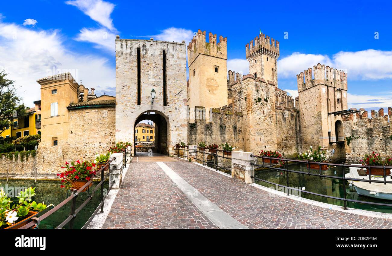Most beautiful castles of Italy - Scaligero Castle in Sirmione. Lake ...