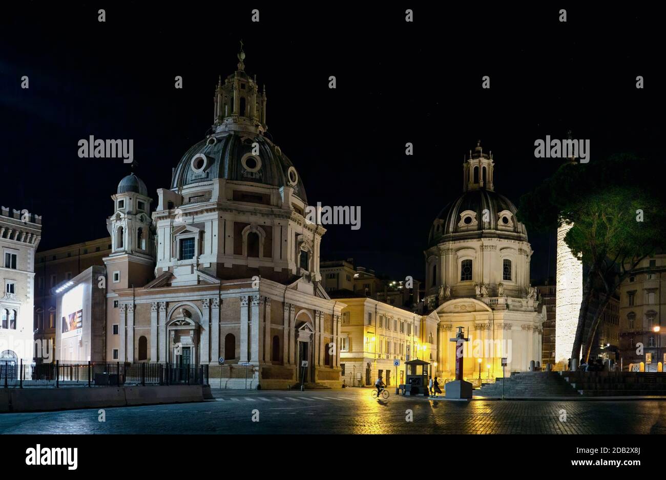 Rome monti district hi-res stock photography and images - Alamy