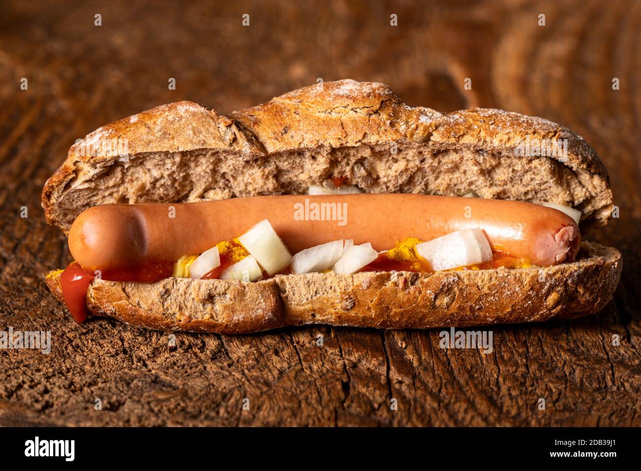 austrian sausage in a bun Stock Photo - Alamy