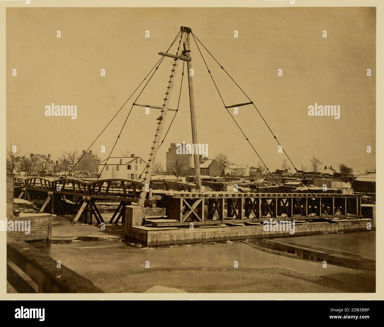 Railroad bridge washington dc hi-res stock photography and images - Alamy