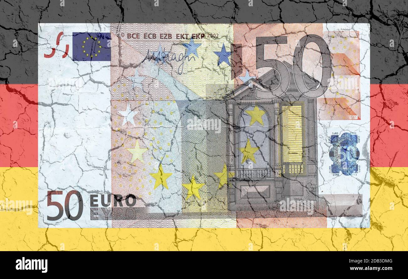 Europe paper map hi-res stock photography and images - Alamy