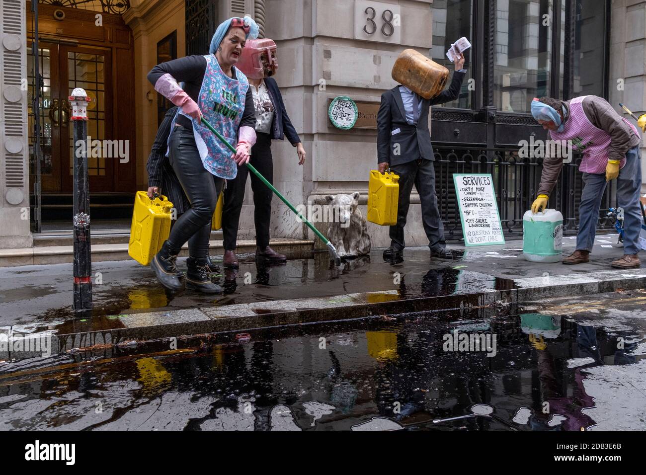 Vomit pavement hi-res stock photography and images - Alamy